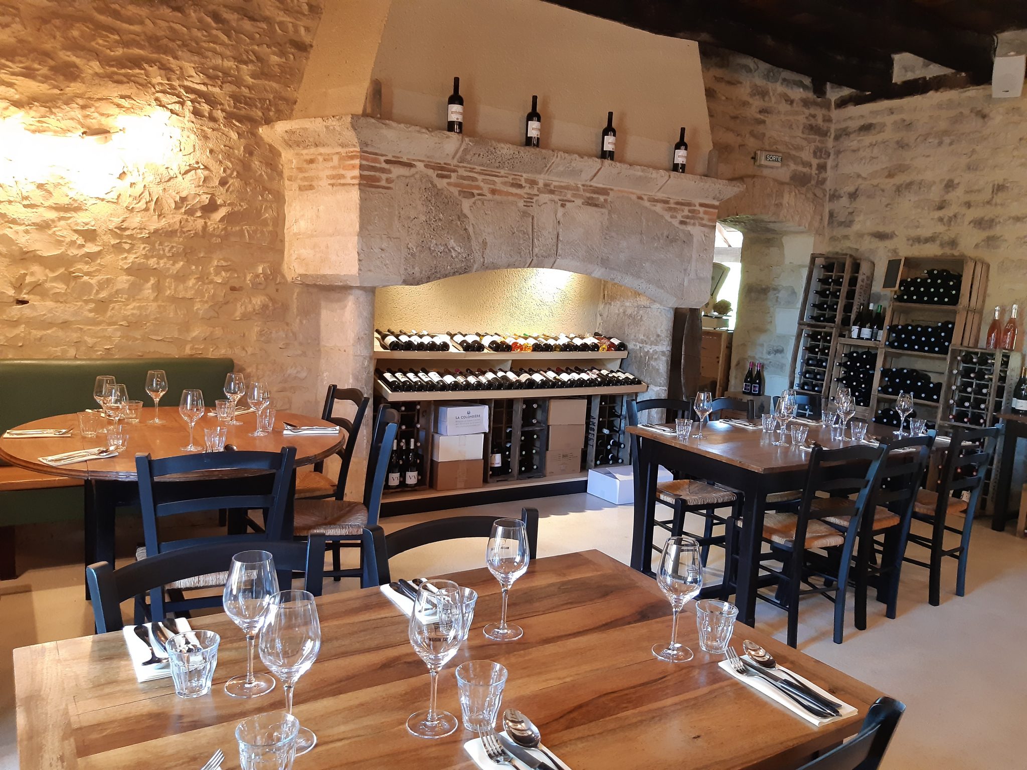 Martel : Adrien Castagné reprend l’auberge familiale du Moulin à huile ...