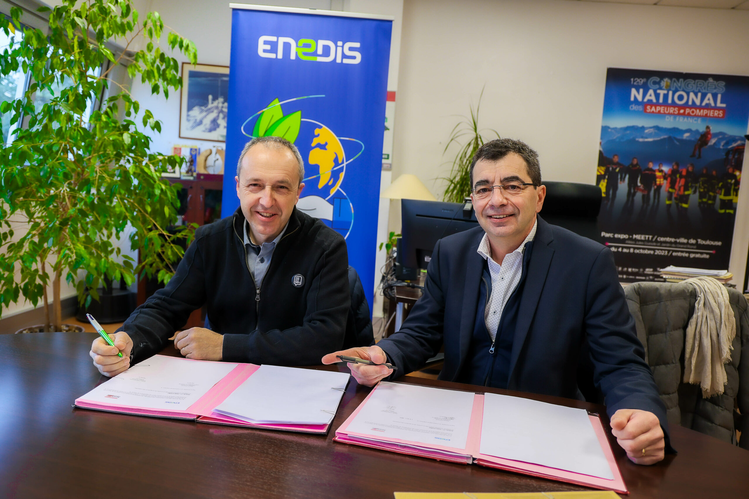 Signature de convention entre les pompiers du Lot et Enedis – Medialot Signature de convention entre les pompiers du Lot et Enedis – Medialot