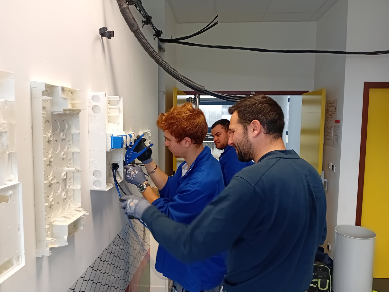 Cahors : Mise en place d’un nouveau plateau technique Enedis au lycée Gaston Monnerville