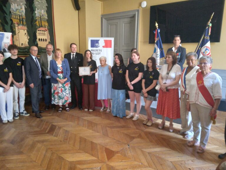Lot : L’Ordre National du Mérite se souvient et récompense les ...
